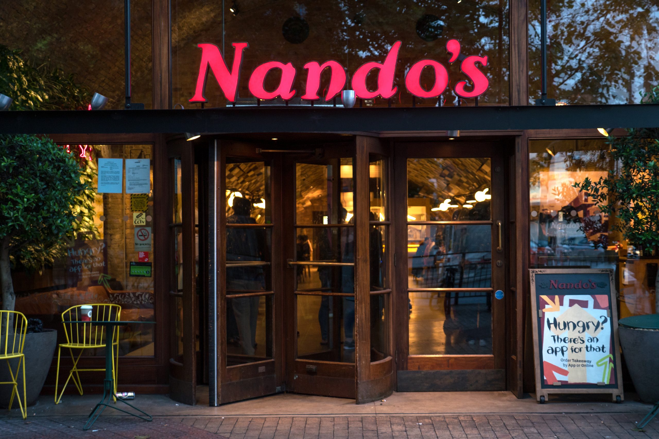 Nandos has launched vegan chicken burgers in Australia - Living Vegan